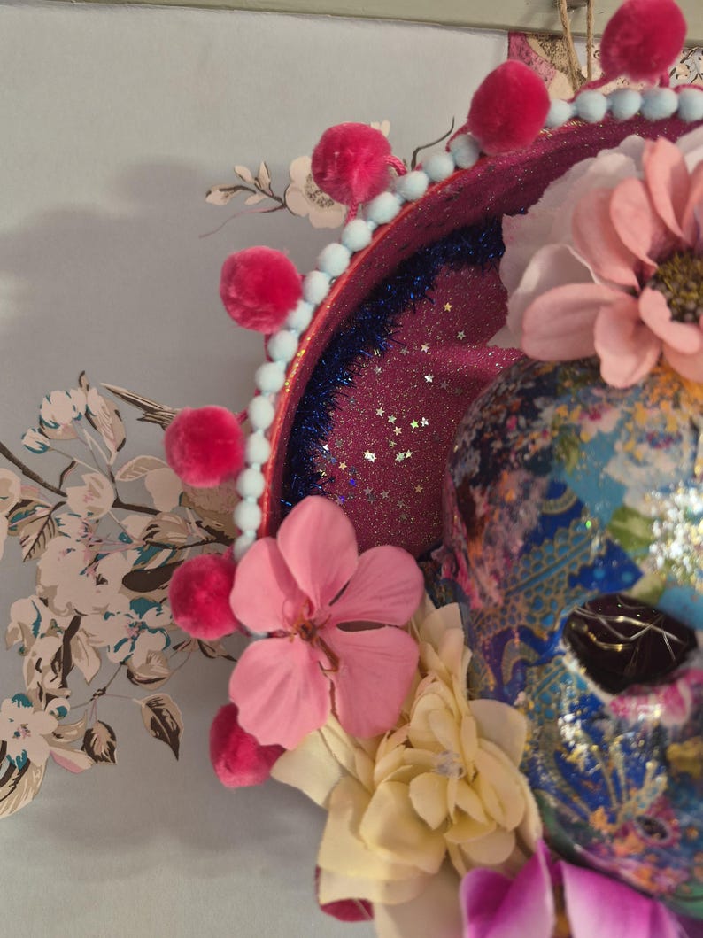 Creepy Light-up Doll's Head Upcycled Kitsch Tin Art Wall Hanging Boho ...