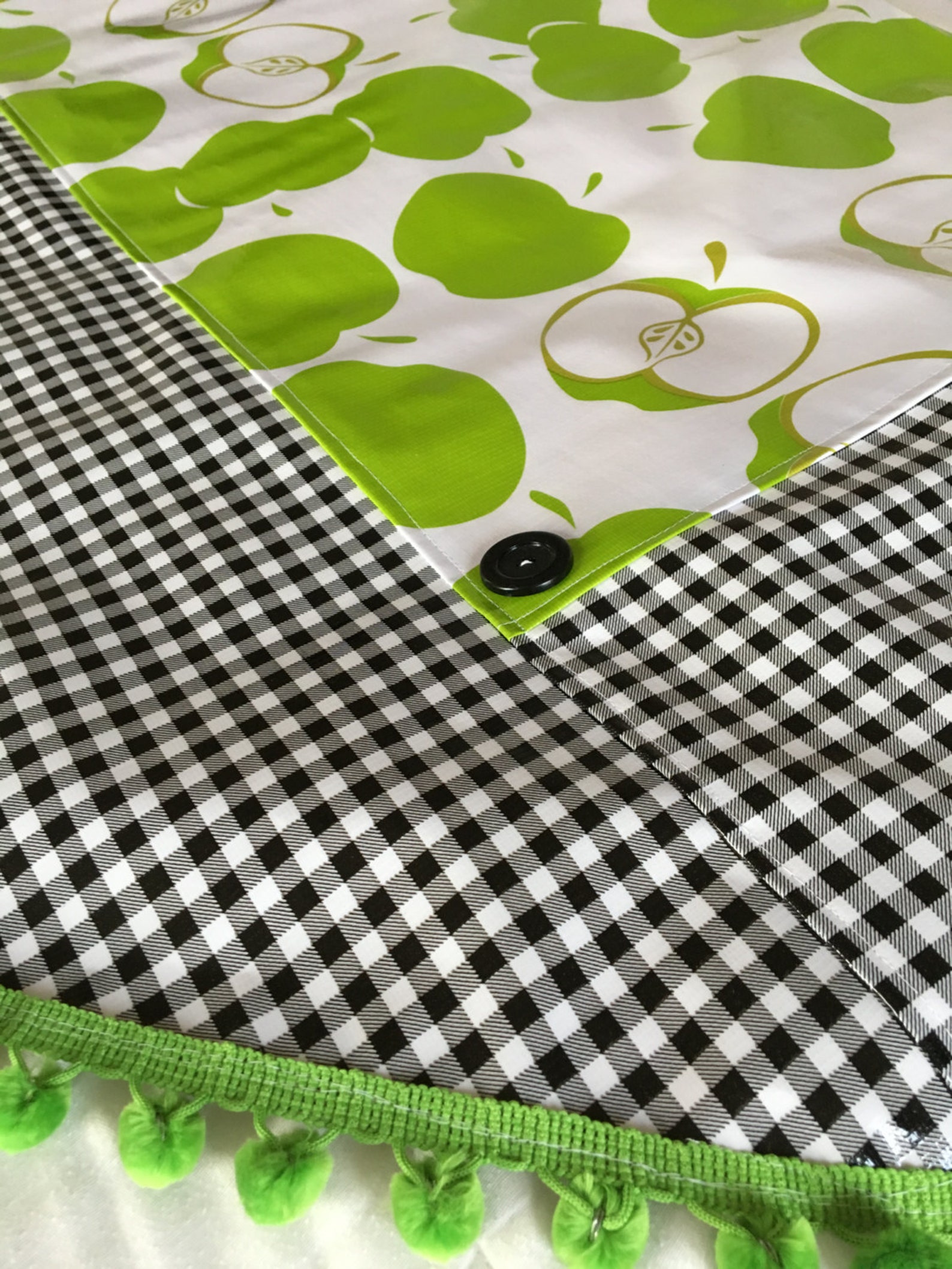 An Apple for the Teachergreen Apple and Black Gingham - Etsy