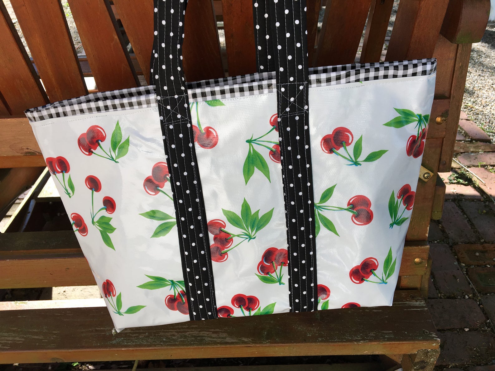 Large Retro Oilcloth Tote Bag With Cherries on White and Black Gingham ...