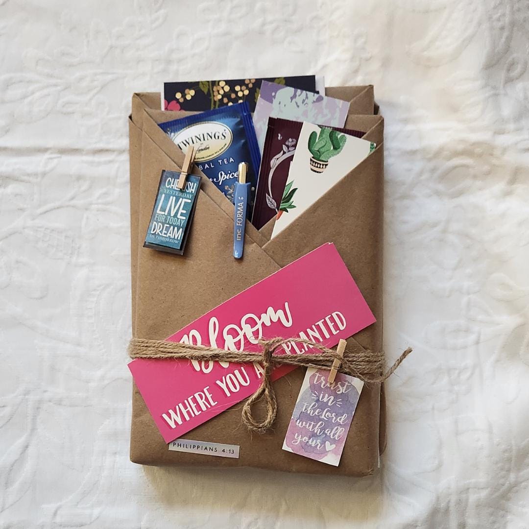 Christian Book Bundle: Bible Study Gift Set - Etsy
