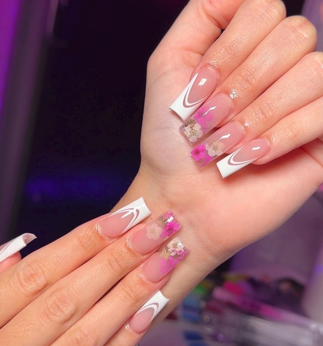 Double French Tip Nails With Flower Encapsulation | Acrylic Presson ...