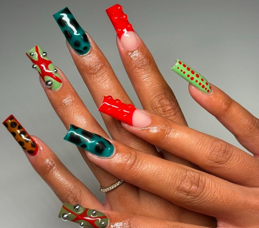 3D Tortoise Print Abstract Themed Nails| Acrylic Presson Nails - Etsy