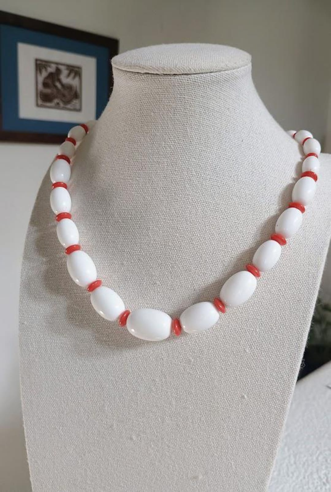 Red & White 1970s Bicentennial Era Necklace--vintage Plastic Bead ...