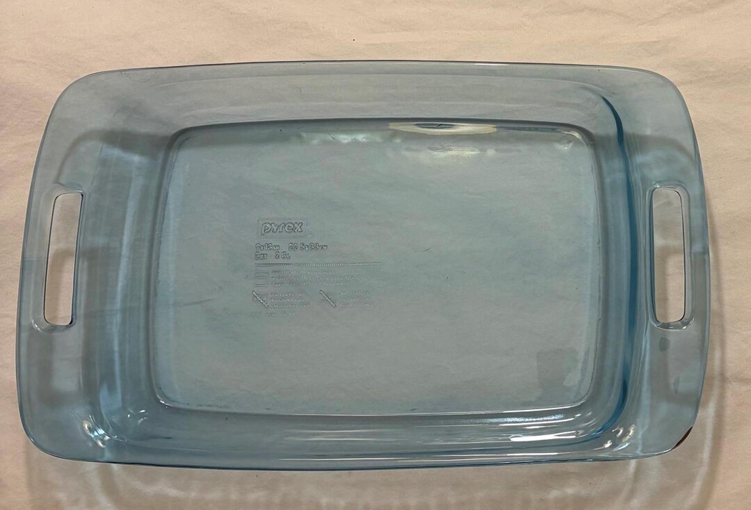 Pyrex Blue Glass Casserole Dish W/handles 3qt 2.8L 9”x 13” #C233 ...