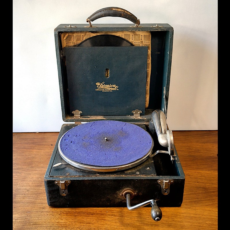 Antique Phonograph - Etsy