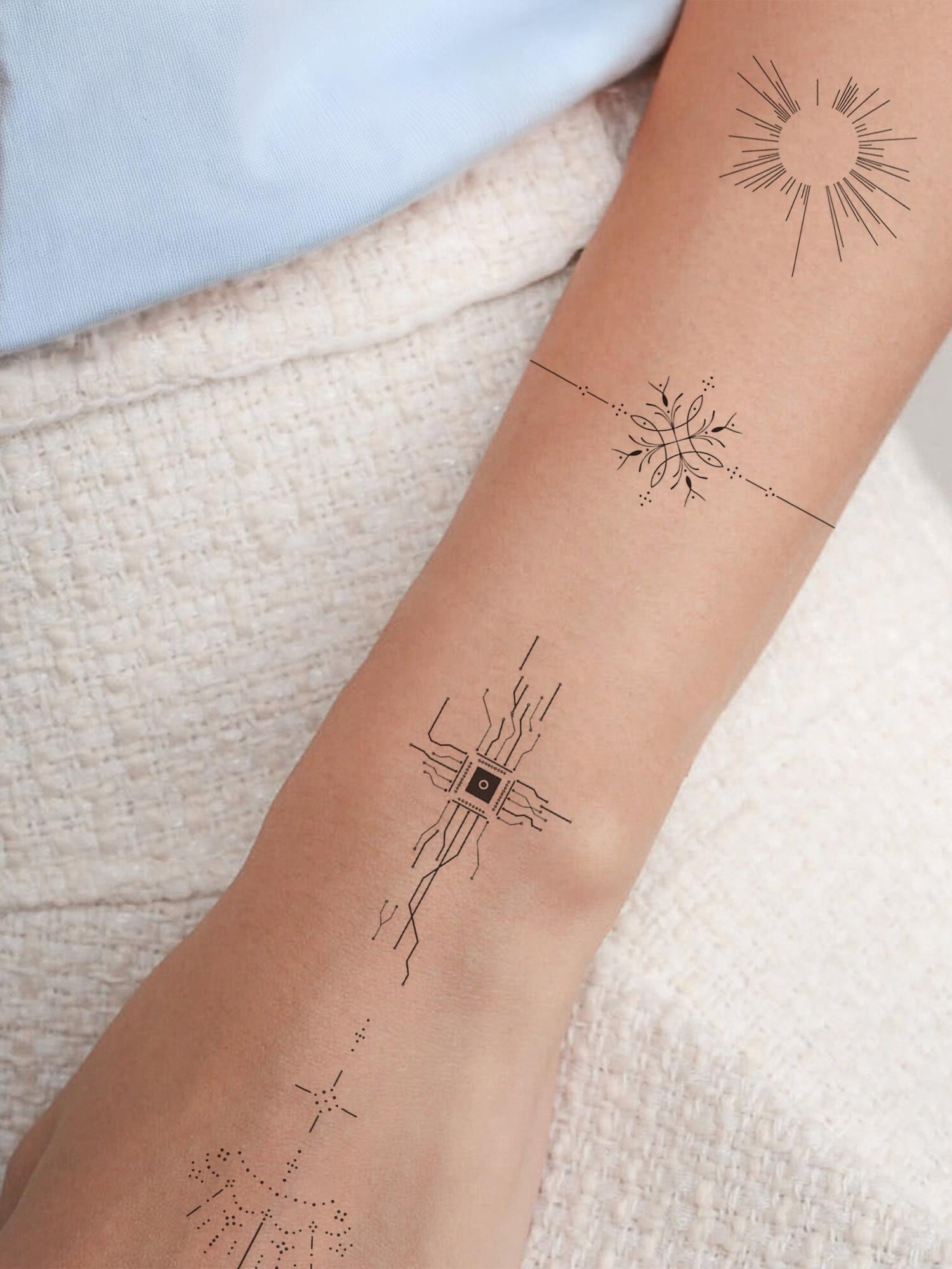 Cyberpunk Circuit Temporary Tattoo – Futuristic Tech-inspired Design ...