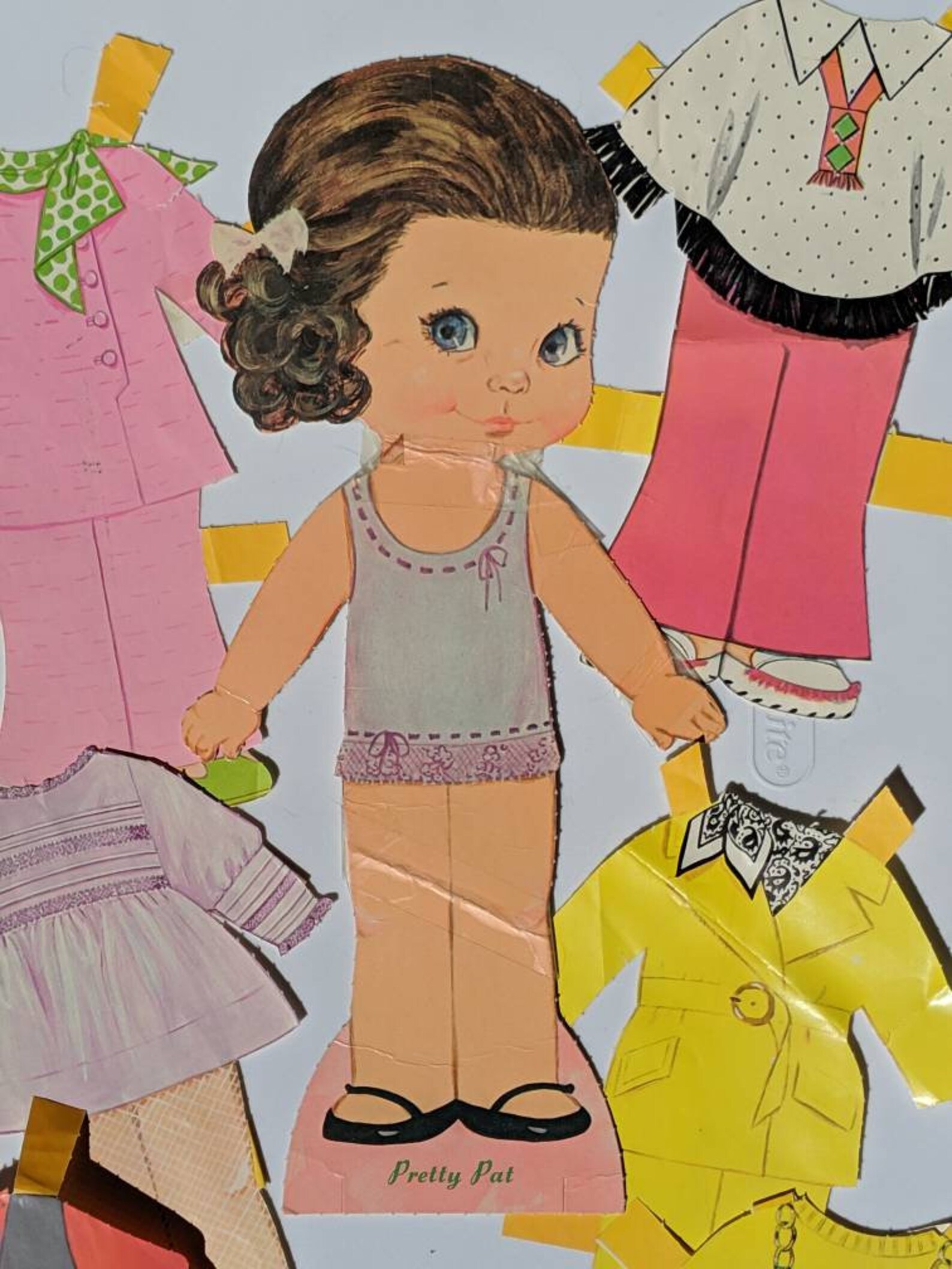 Vintage Paper Doll Pretty Pat 13 in Tall With 12 Clothes Outfits - Etsy