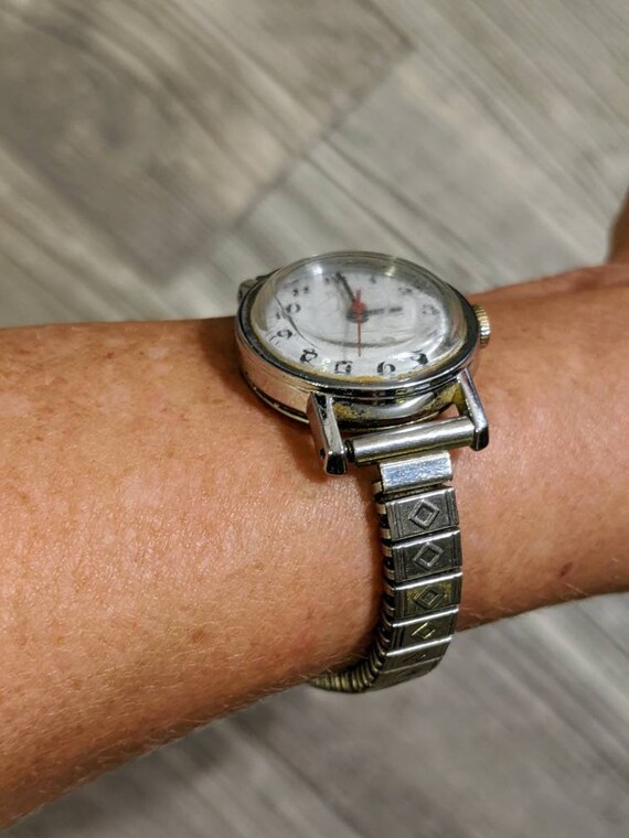 Vintage Women's Watch Timex Stretch Wrist Silver Stai… - Gem