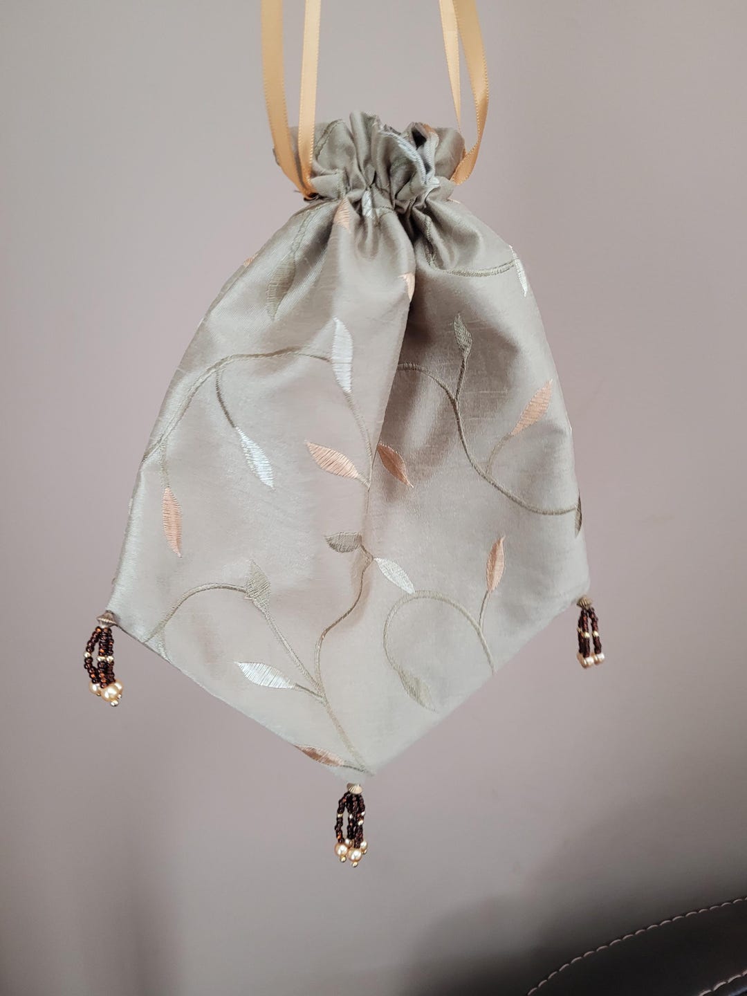 Beige Embroidered Regency Reticule Purse Bag, Beaded, Drawstring Jane ...