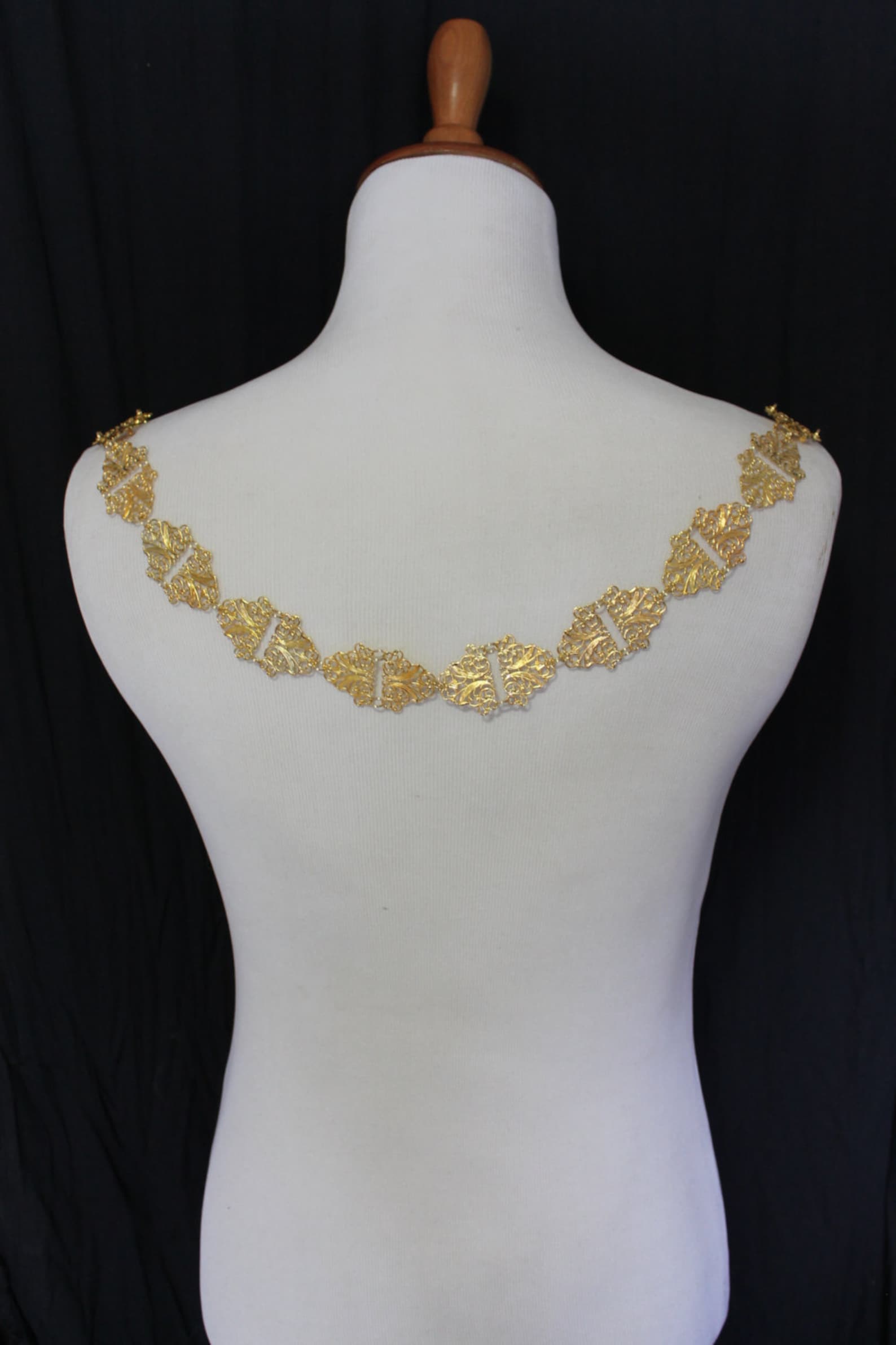 Custom Tudor Chain of Office Livery Collar Madrigal | Etsy UK