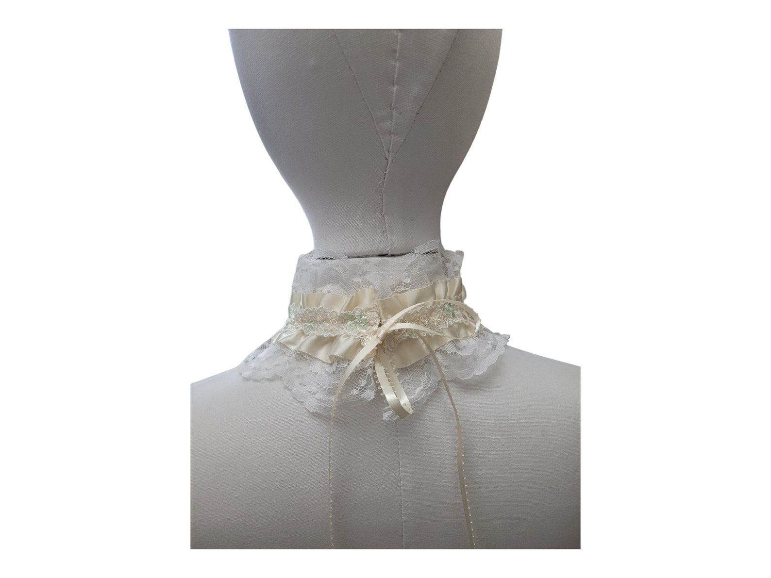 Green and Ivory Lace Cameo With Pearl, Victorian Neck Ruff Choker ...