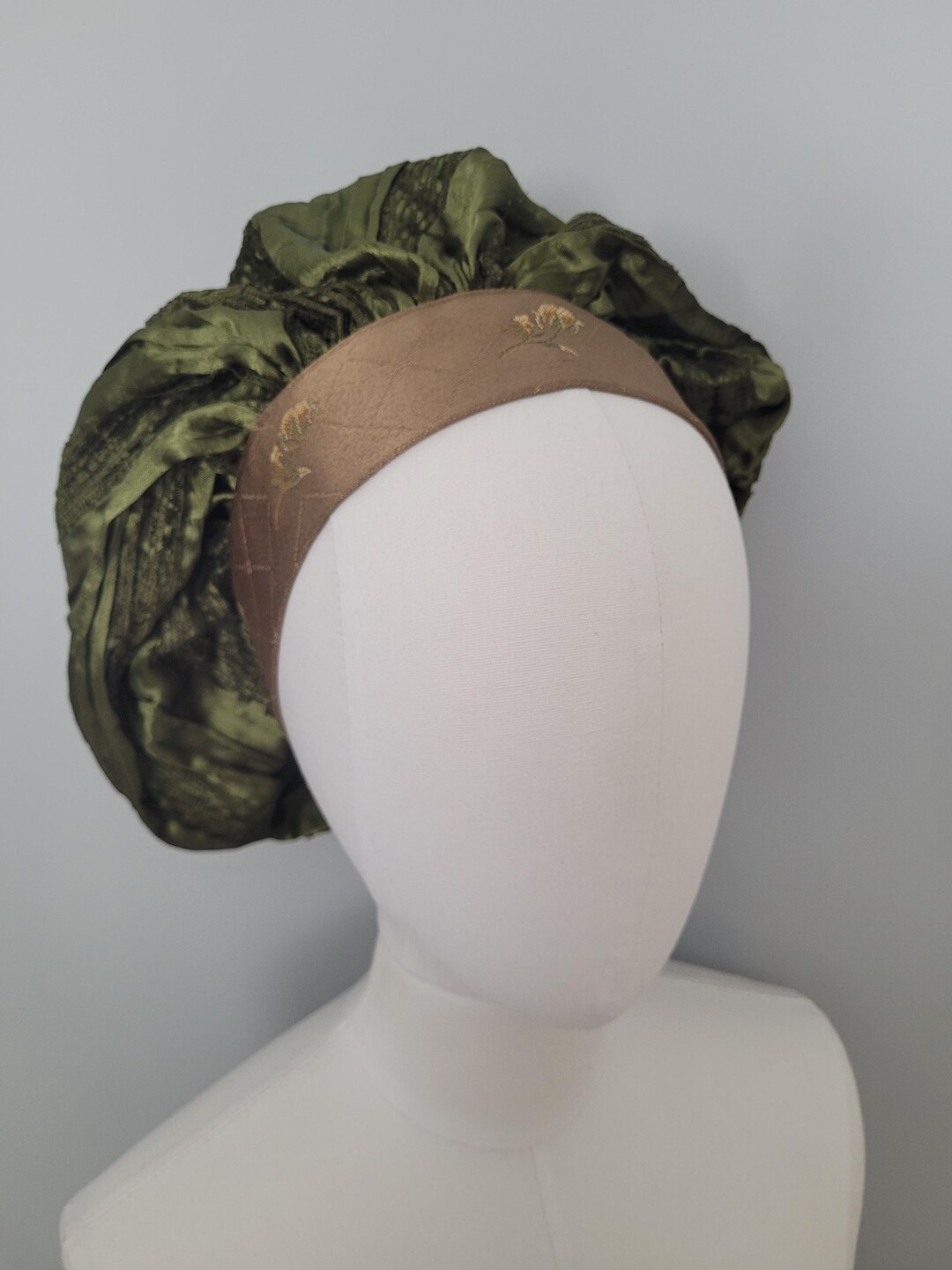 Green Satin and Lace Muffin Cap, Tudor Renaissance Faire Costume Hat ...