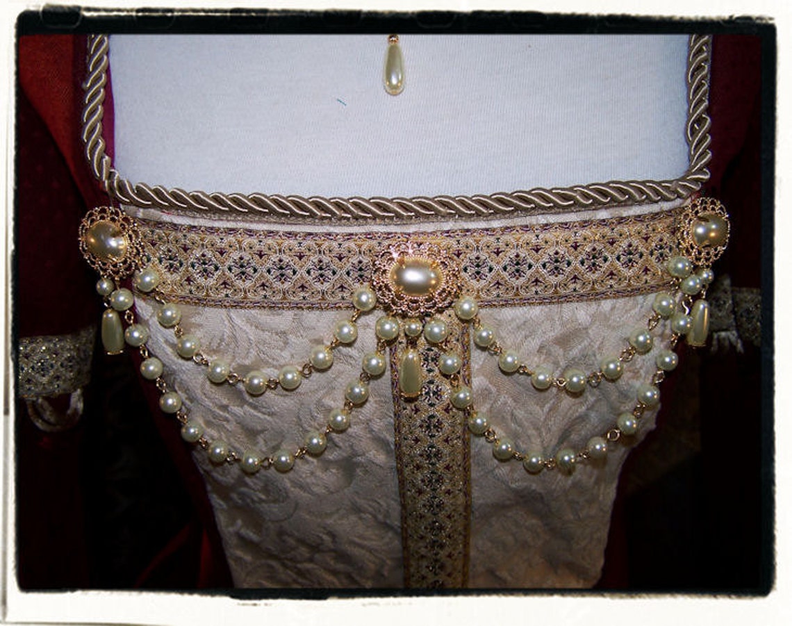 Princess Pearl Tudor Renaissance Bodice Jewelry Jewels - Etsy