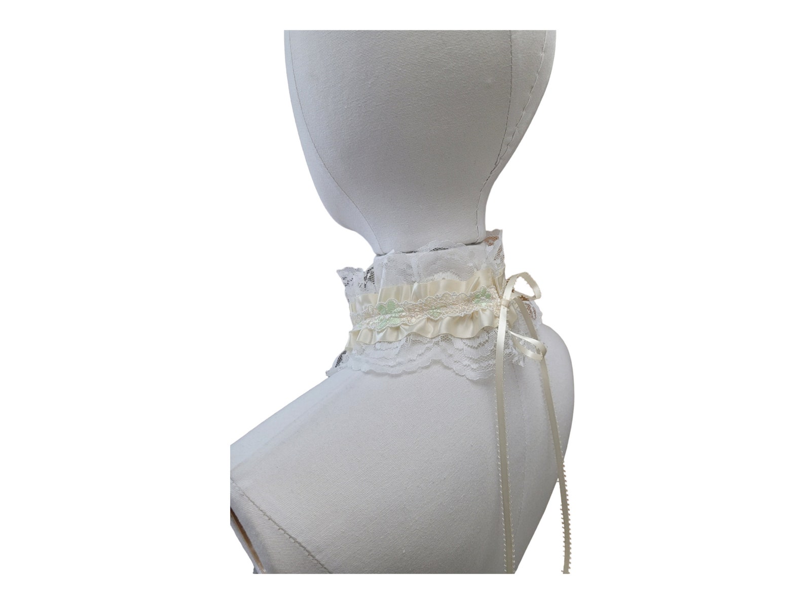 Green and Ivory Lace Cameo With Pearl, Victorian Neck Ruff Choker ...