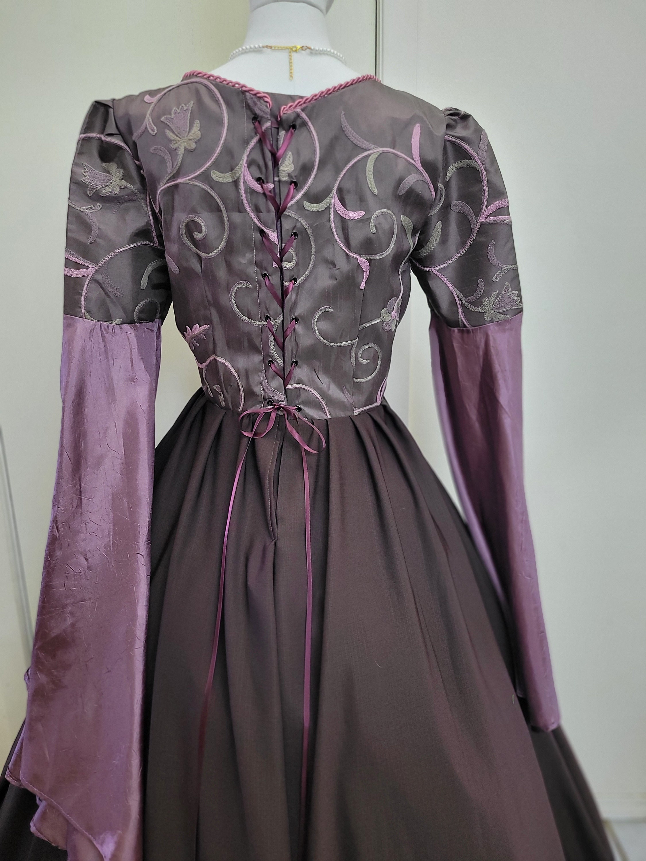 Bust 41" Plum Floral Tudor Anne Boleyn Dress, Gown, Medieval Costume ...