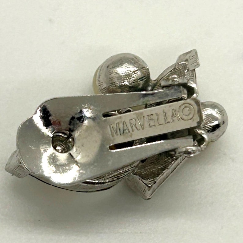 Marvella Vintage 1950s Pearl & Rhinestone Silver-tone Clip-on Bridal ...
