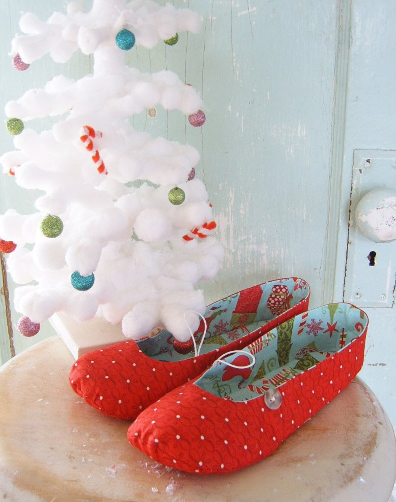 Shoe Sewing Pattern PDF Vintage Flair Flats Women's - Etsy