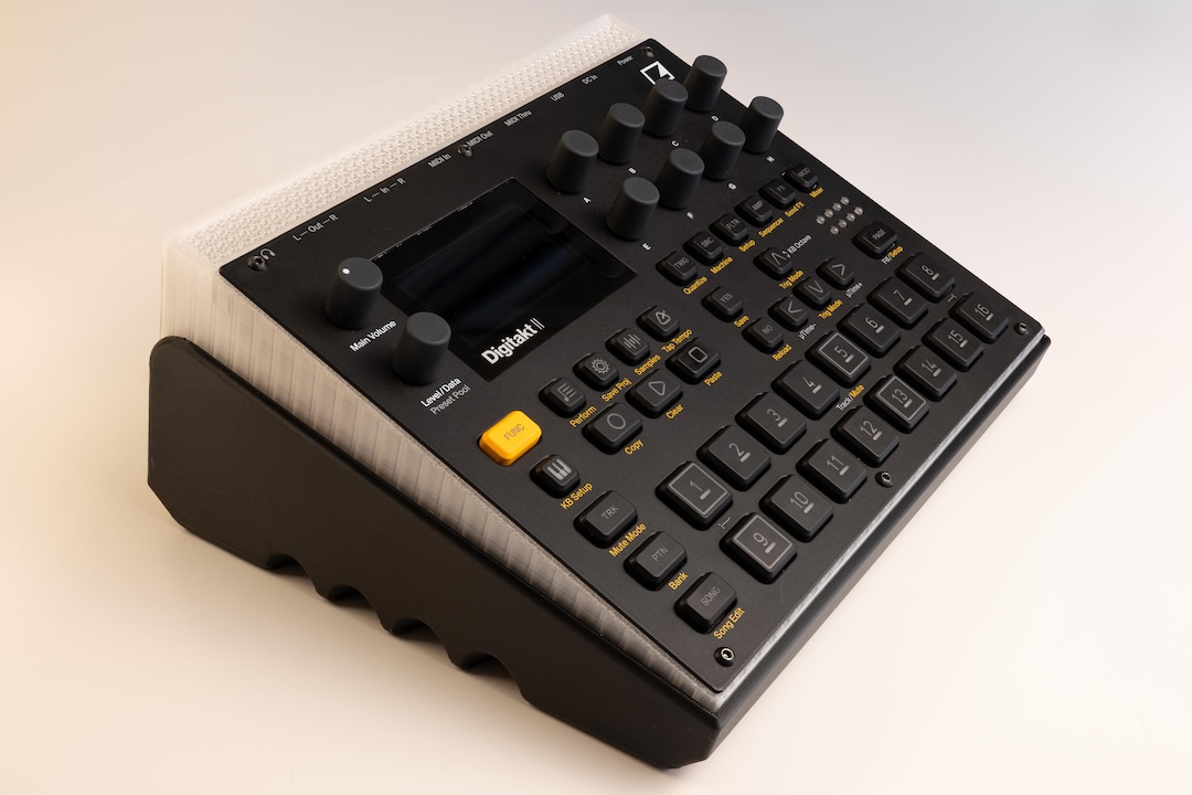 Battcave! Stand and Battery Storage for Elektron Digitakt, Digitone and ...