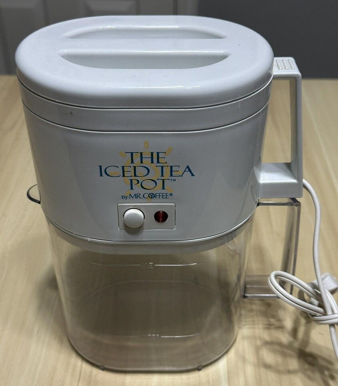 The Iced Tea Pot Maker Mr Coffee Compact Countertop Model TM4 All in ...
