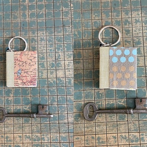 Mini Book Keychain, Book Lover Key Ring, Tiny Blank Book, Book Jewelry ...