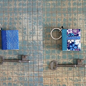 Mini Book Keychain, Book Lover Key Ring, Tiny Blank Book, Book Jewelry ...