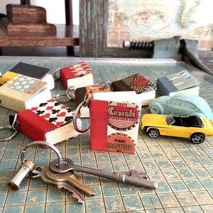 Mini Book Keychain Book Lover Key Ring Tiny Blank Book Book | Etsy