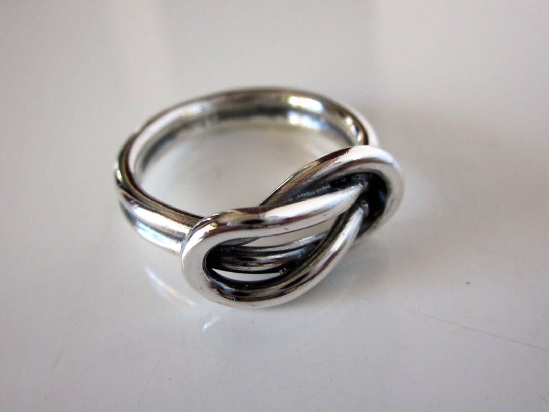 Infinity Love Knot Ring - Etsy