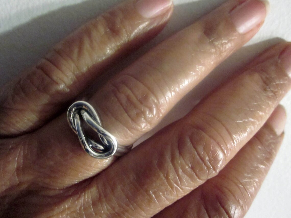 Infinity Love Knot Ring - Etsy