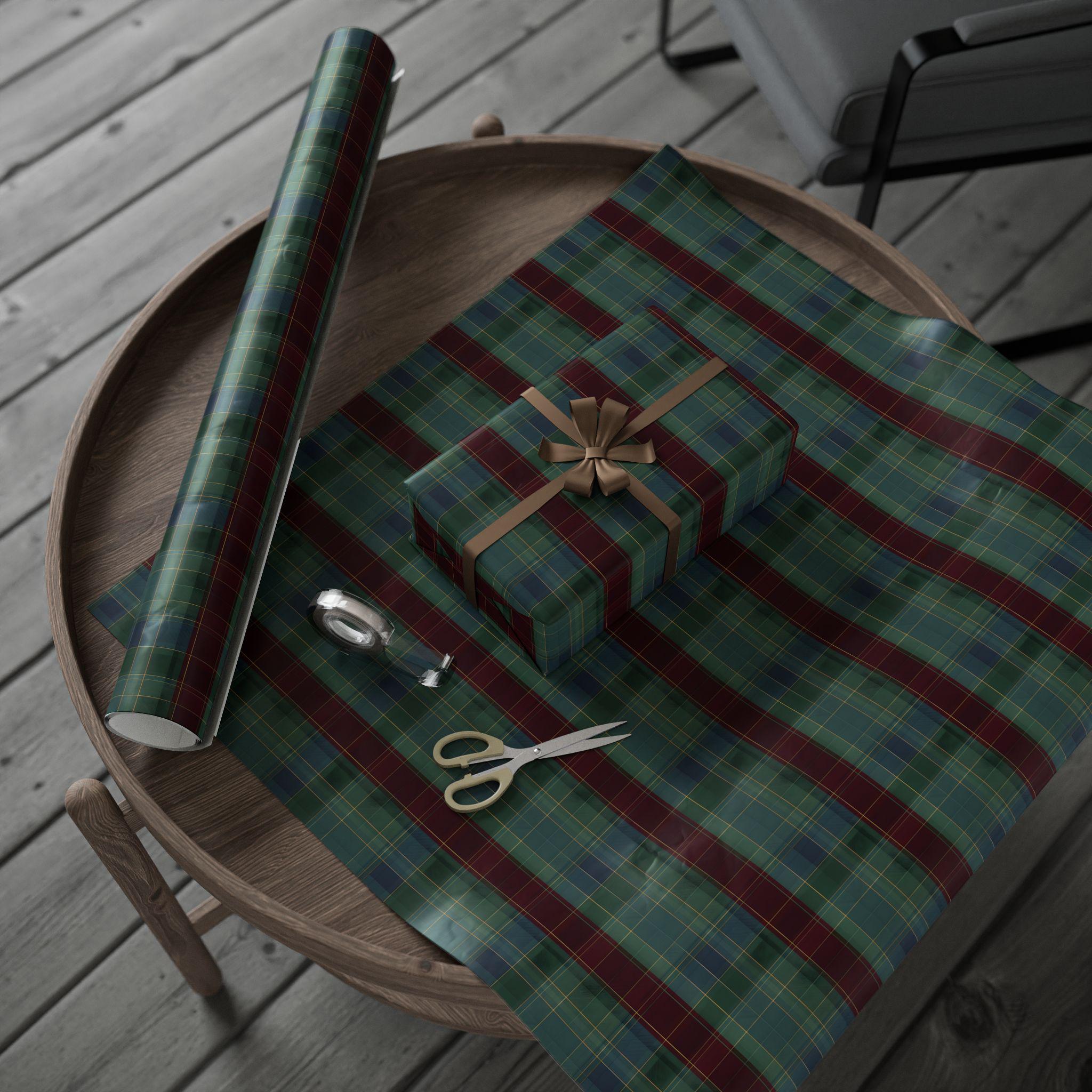 Balmoral-inspired Hunting Tartan Plaid Wrapping Paper Roll English ...