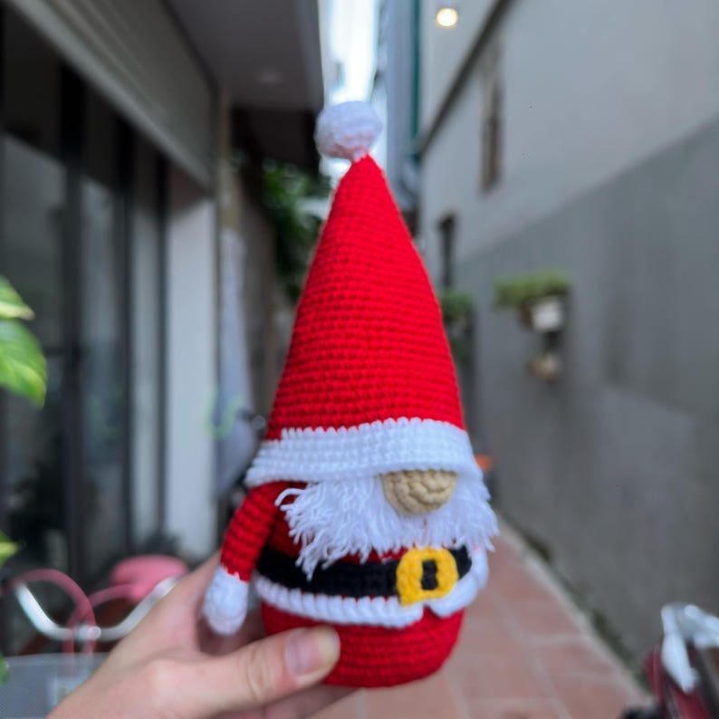 Triangle Hat Gnome Crochet Pattern: Christmas Amigurumi (PDF Download ...