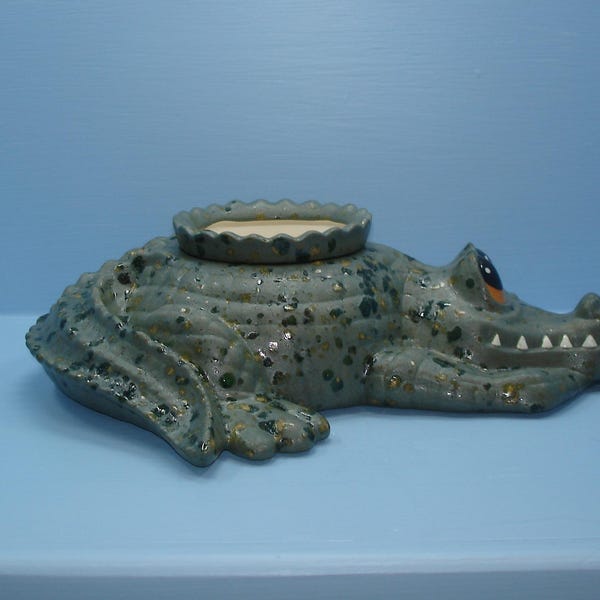 Alligator Planter - Etsy