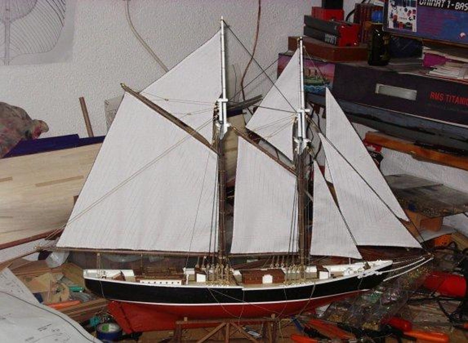 Bluenose Schooner 1921 DIY Wooden Ship Model Plans: Detailed Blueprints ...