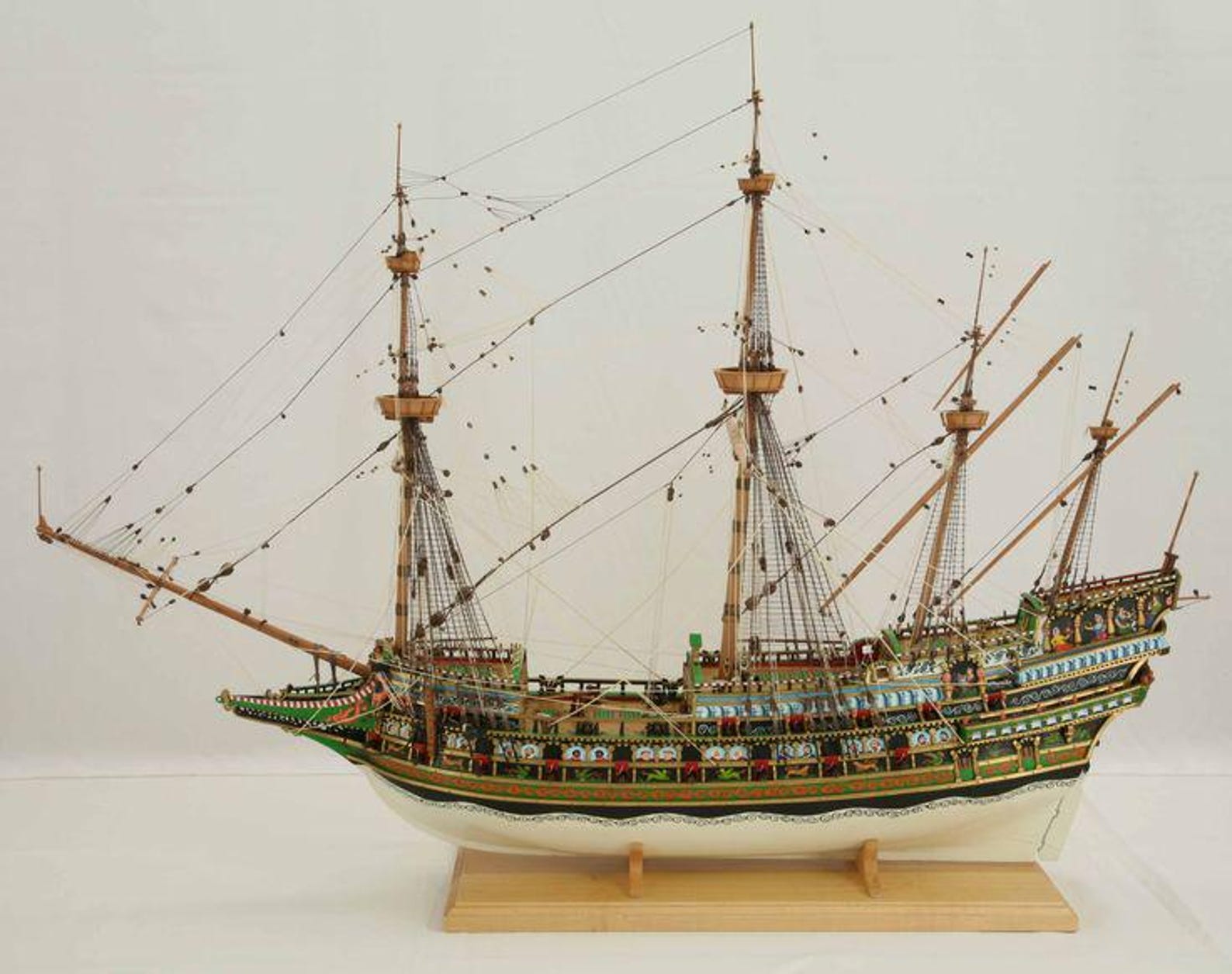 GALLEON 1610 - Wooden Ship Model Assembly Plans: Build Your Own ...