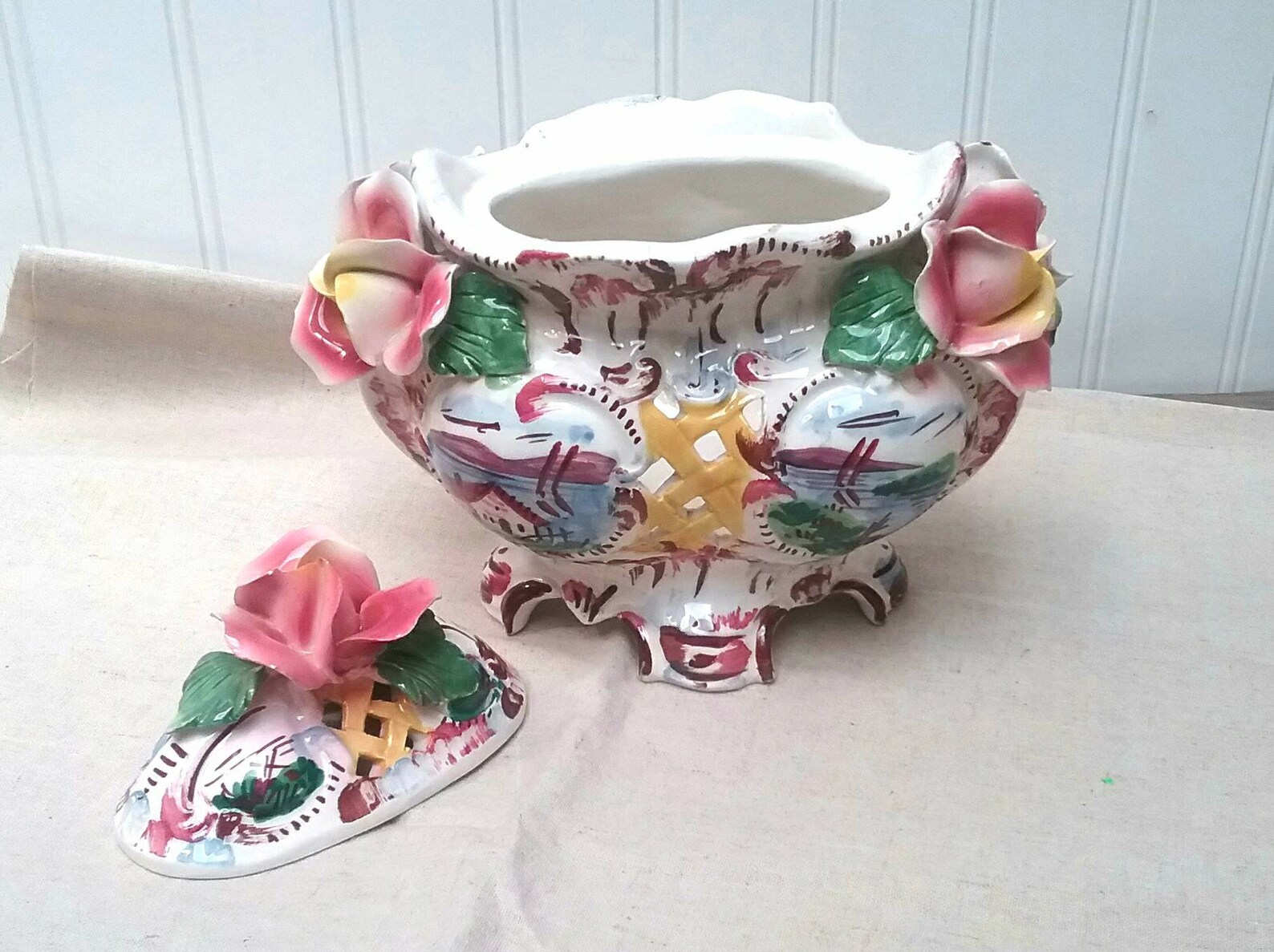 Made in Italy Gorgeous vintage pouperie vessel with lid hand | Etsy