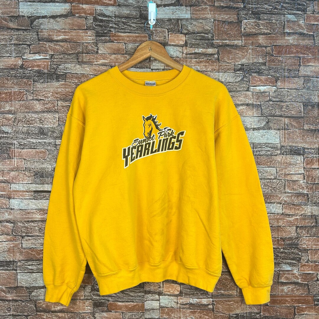 Vintage Sunset Park Yearlings Sweatshirt Gildan Crewneck Gildan ...