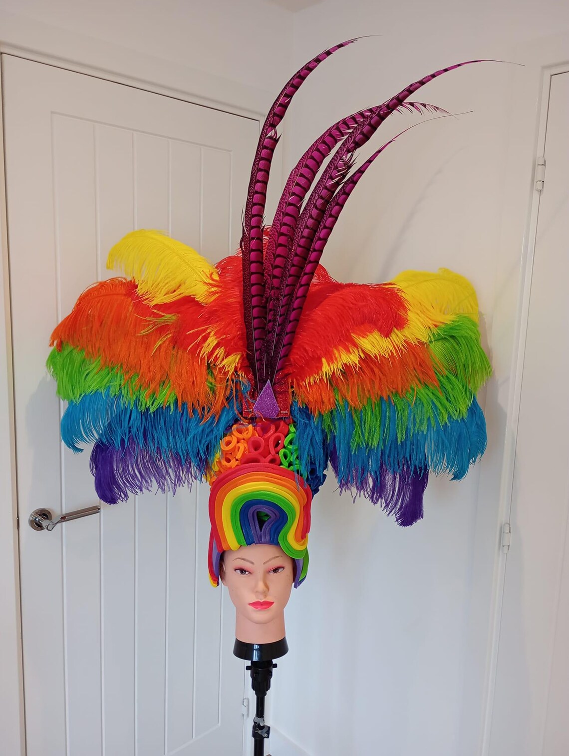 KAREN FEATHER FAN Foam Wig - Etsy