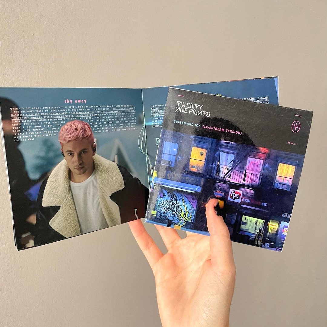 Scaled and Icy (livestream) - Twenty One Pilots CD - Etsy