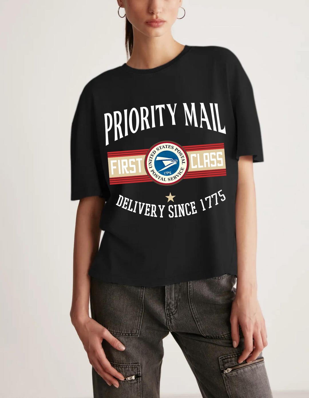 Vintage USPS Priority Mail T-shirt - Retro American Postal Service ...
