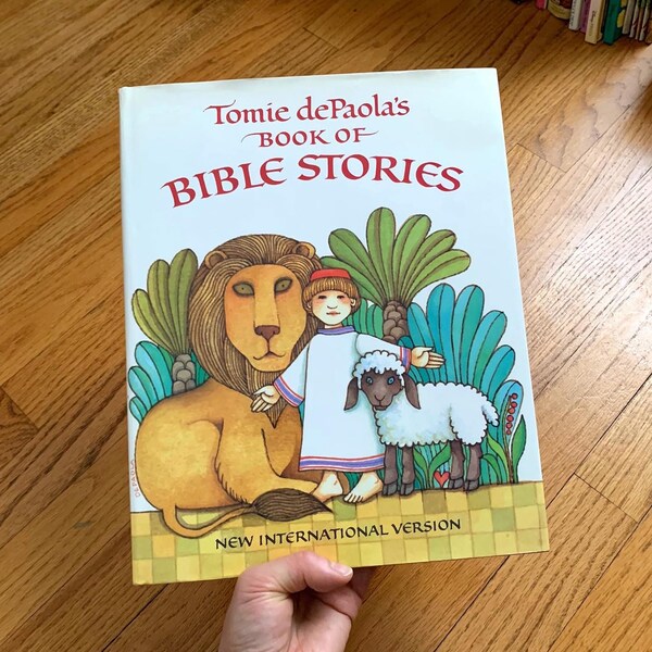 Tomie Depaola - Etsy