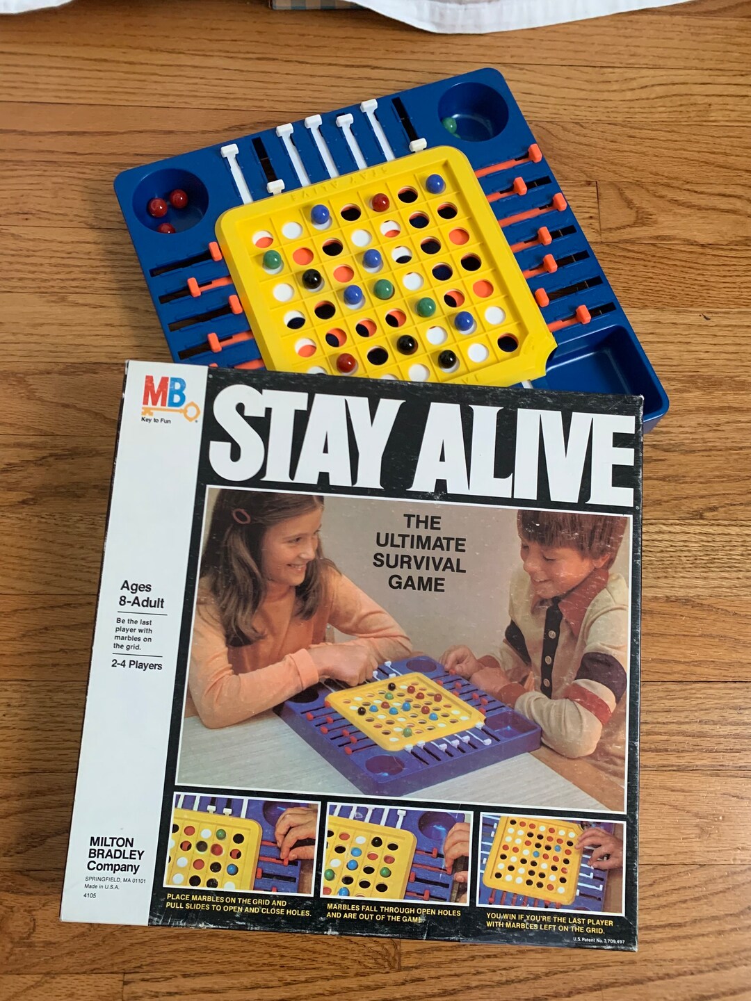 Vintage Milton Bradley Stay Alive the Ultimate Survival Game 1978 ... Vintage Milton Bradley Stay Alive the Ultimate Survival Game 1978 ...