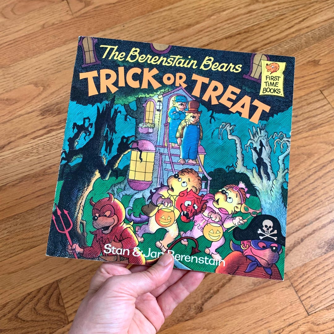 Vintage 1989 Berenstain Bears Trick or Treat - Cub Bears' Halloween ...