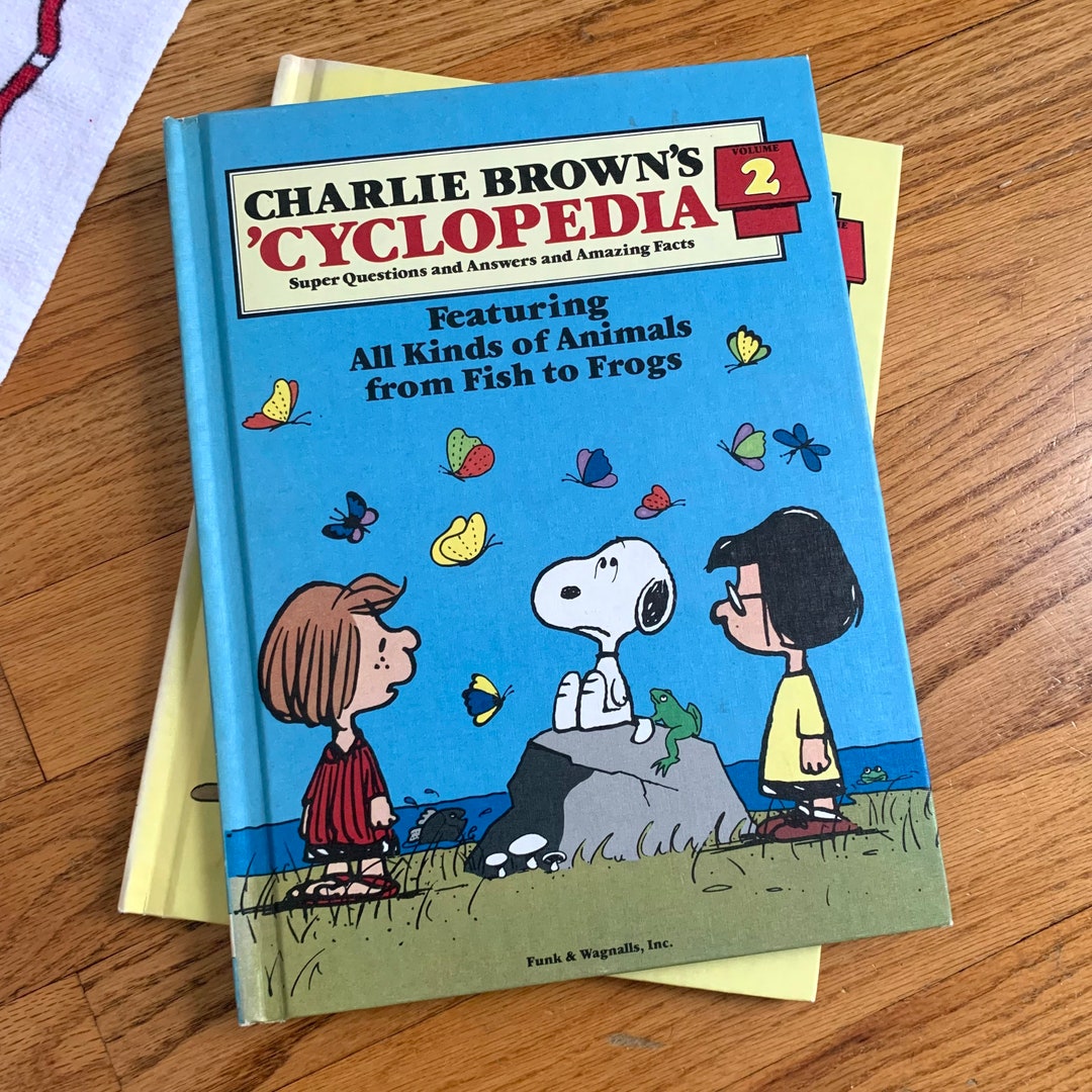Vintage 1980s Childrens Book, Charlie Brown Cyclopedia Volume 2 All ...