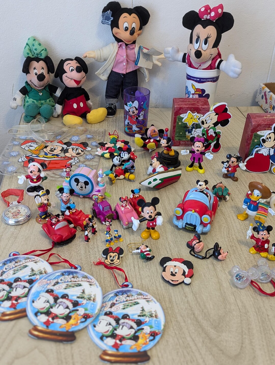 A Whole Lot of Mickey and Minnie Mouses - Etsy
