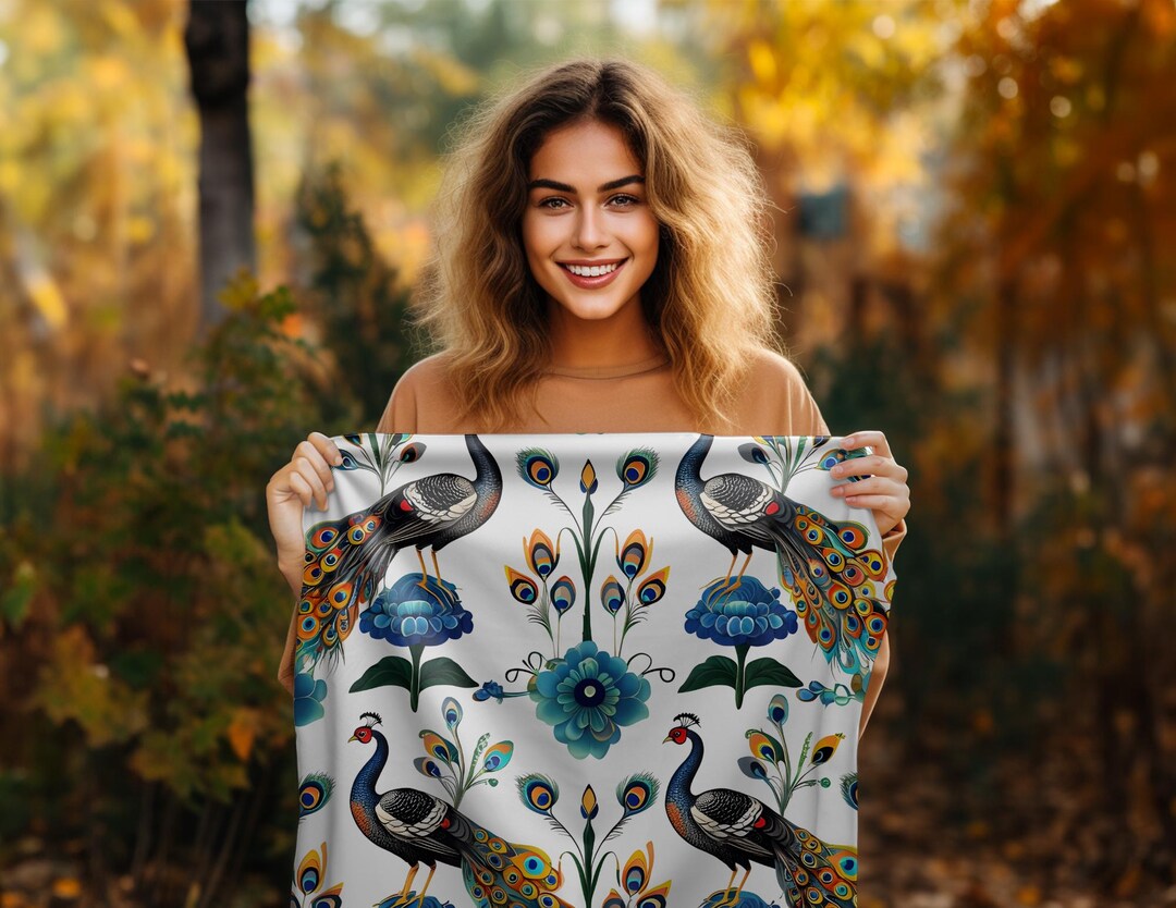 Peacock Fleece Blanket Cozy Arctic Throw, Winter Home Decor, Animal ...
