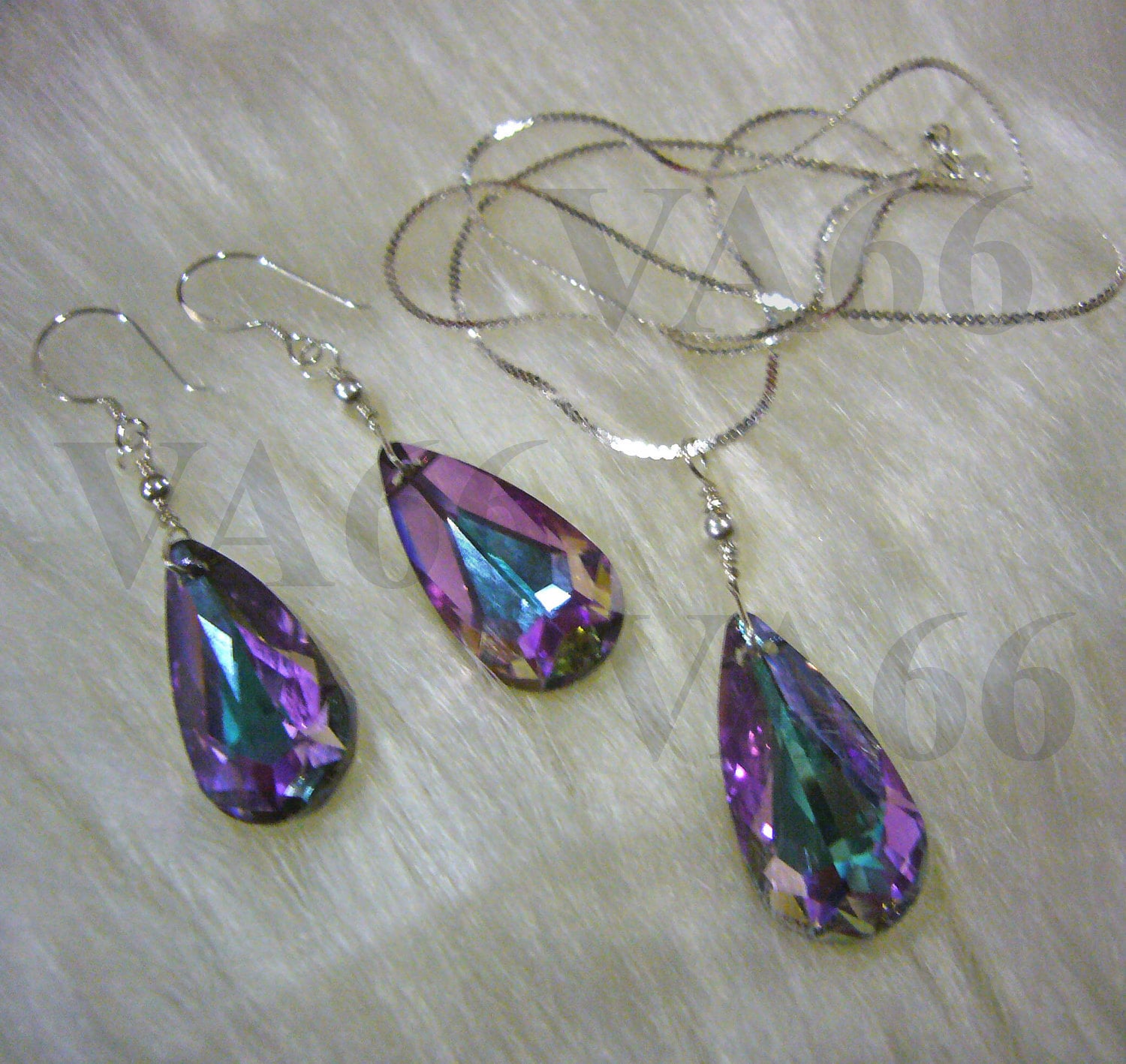 Bridal 14k Gold Filled VM Vitrail Medium Peacock Blue Green Red Baroque ...