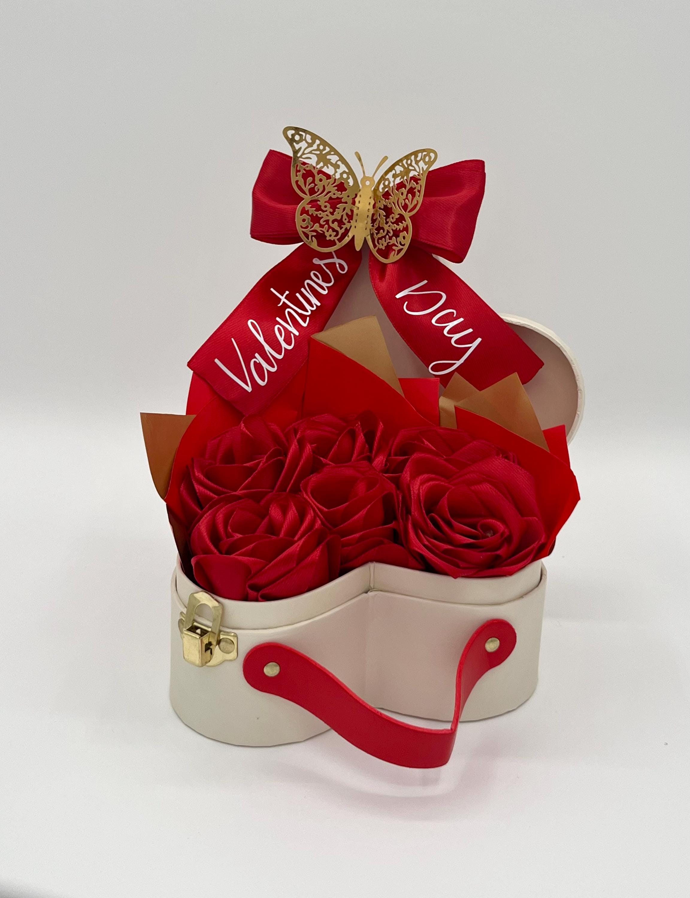 Heart Shaped Rose Box, Valentines Day Gift Box, Eternal Rose Gift Box ...