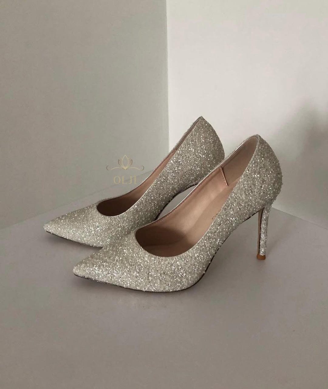 White Silver Glitter Wedding Heels Pointed Toe Wedding Shoes Bridal ...