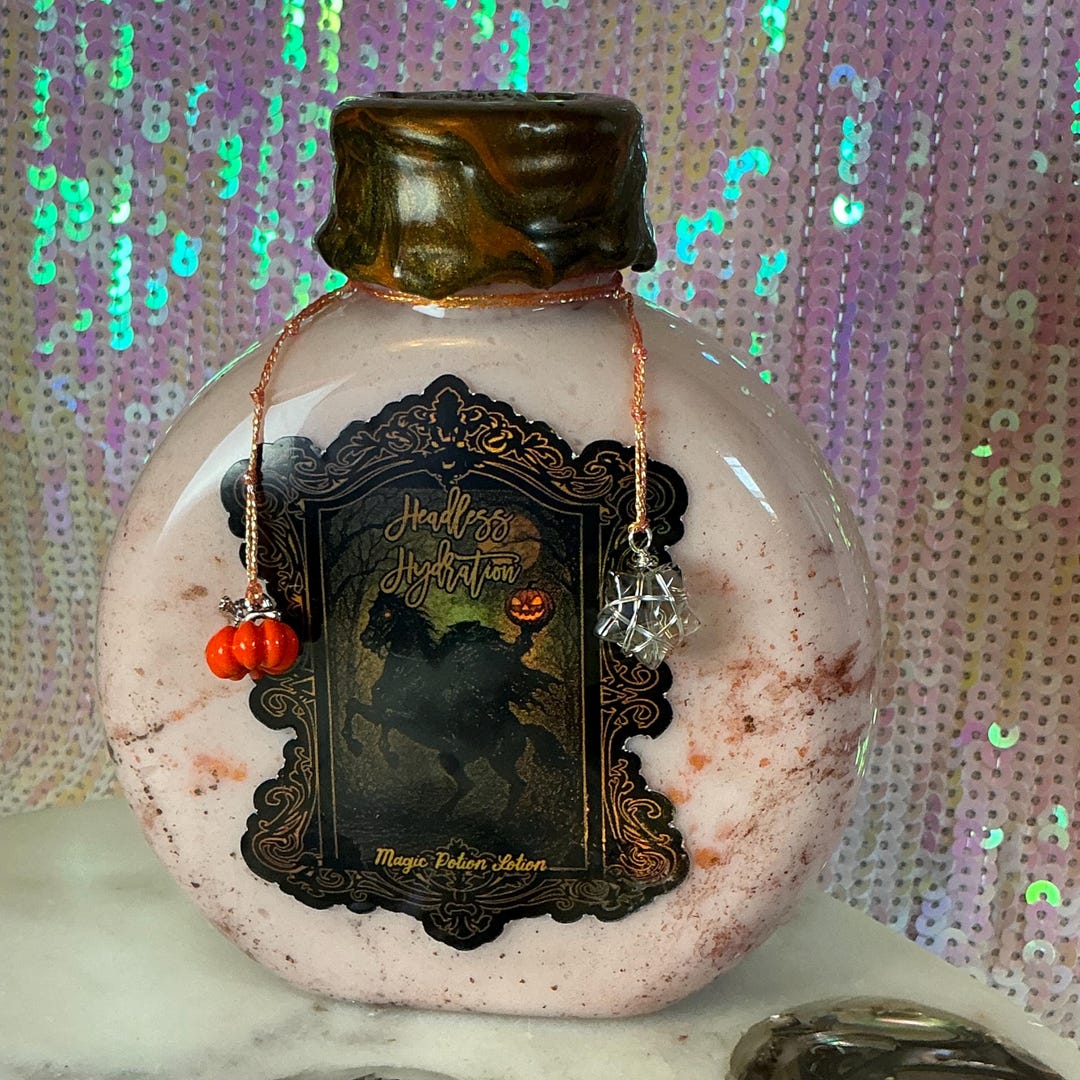 Lotion | Headless Hydration | Pumpkin Scented | Halloween Potion Bottle ...