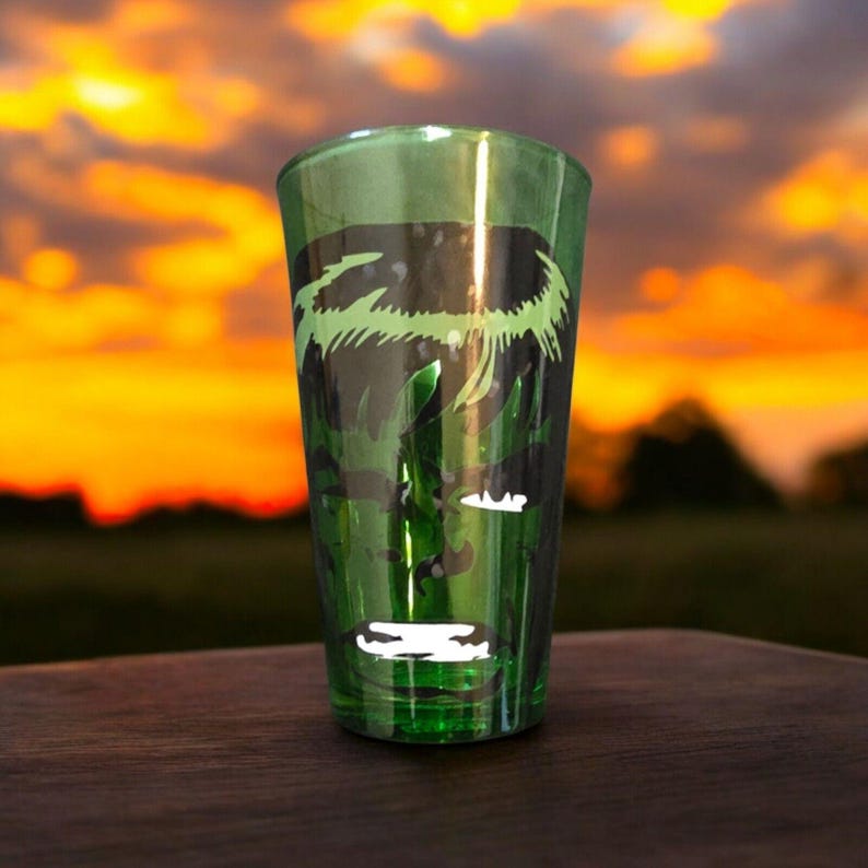 Marvel Avengers Comics Drinking 2009 Glass 16 Oz Superhero Green Hulk ...
