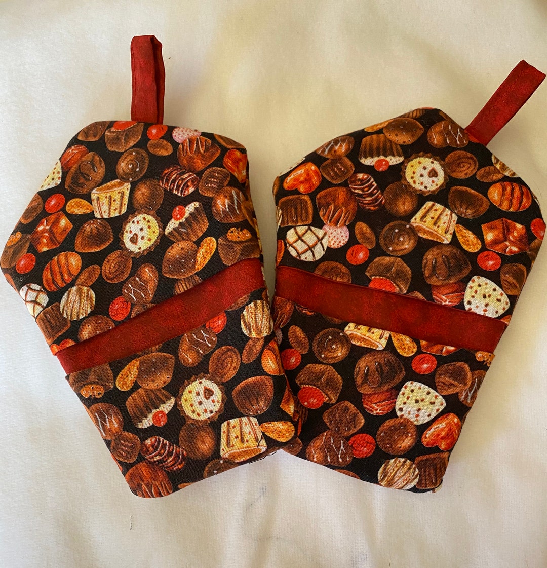 Set of 2 Potholders/finger Thumb Potholders/chocolate Candies Potholder ...